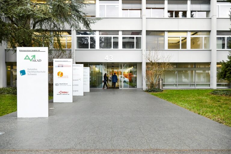 FHGR Fachhochschule Graubünden – AMS Switzerland